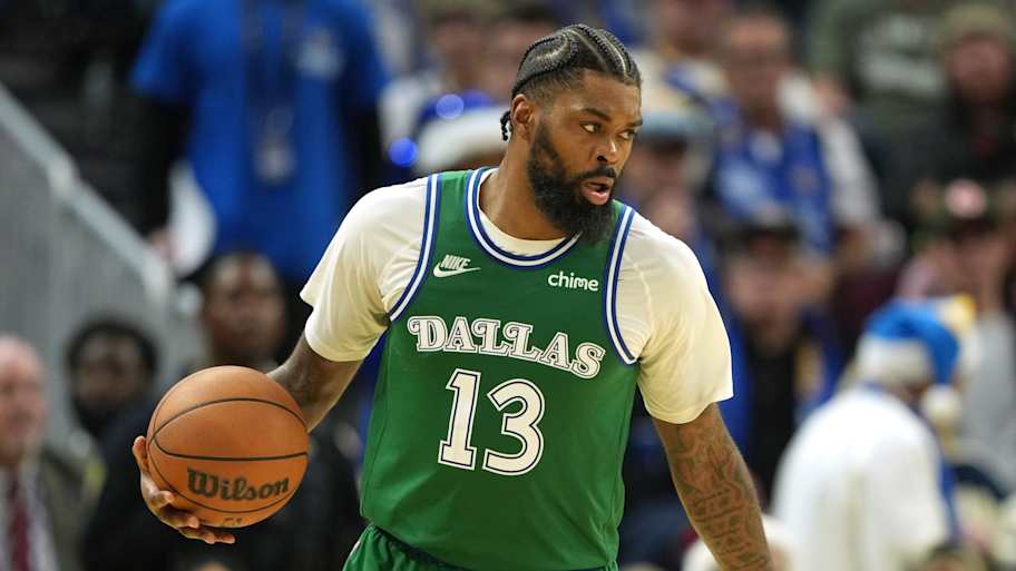 Knicks should target Mavericks forward in trade