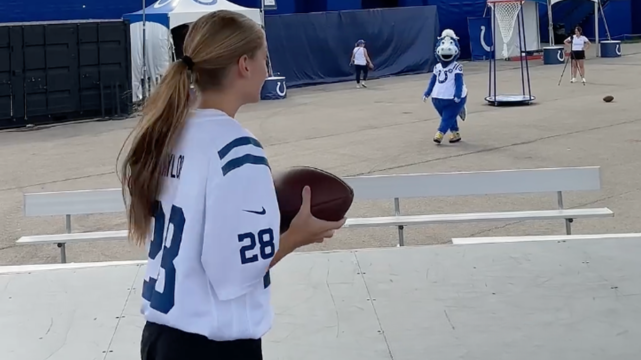 Football trick shot of the year: Did that just happen?
