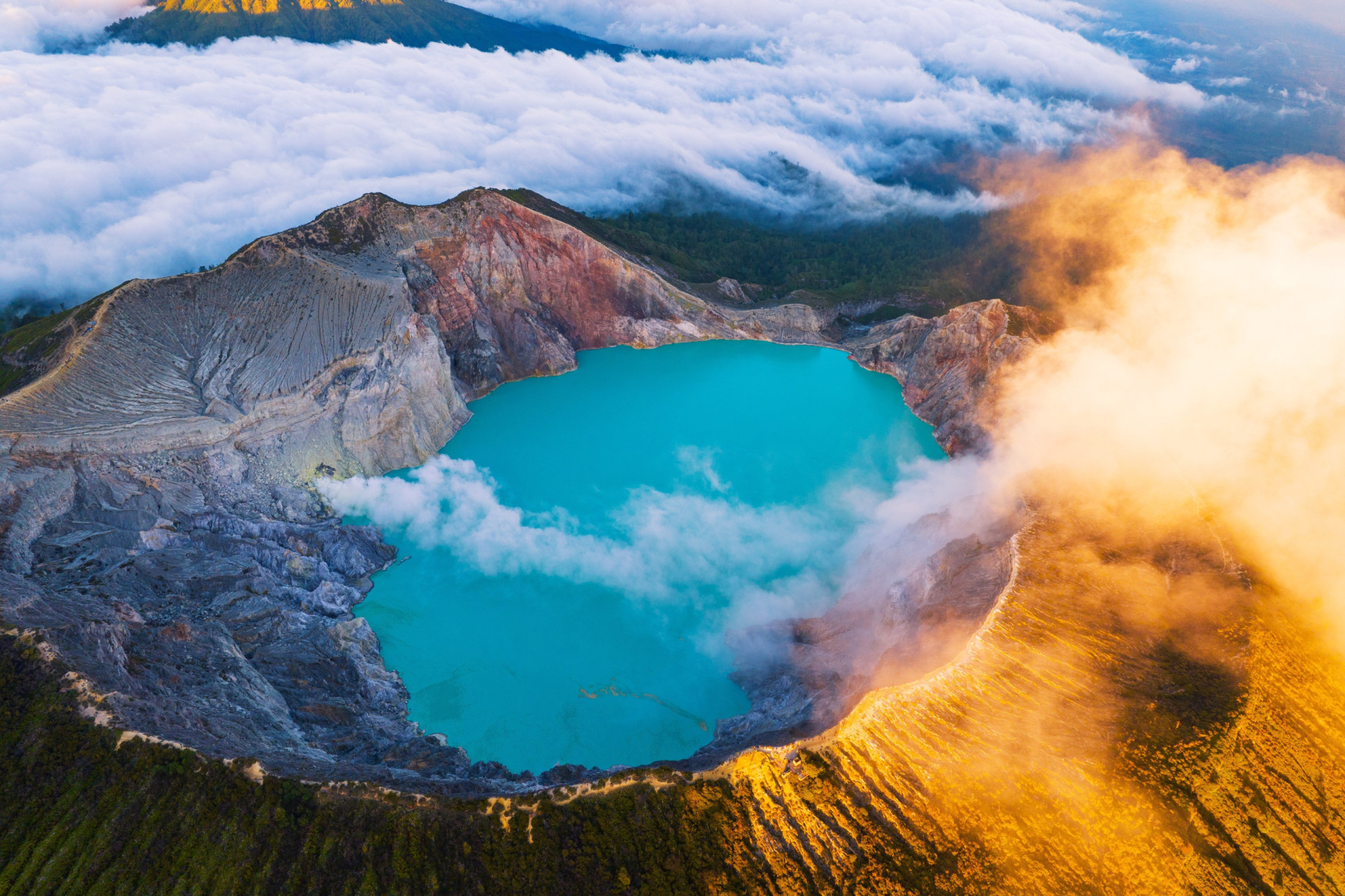The unforgiving world of Indonesia’s Kawah Ijen