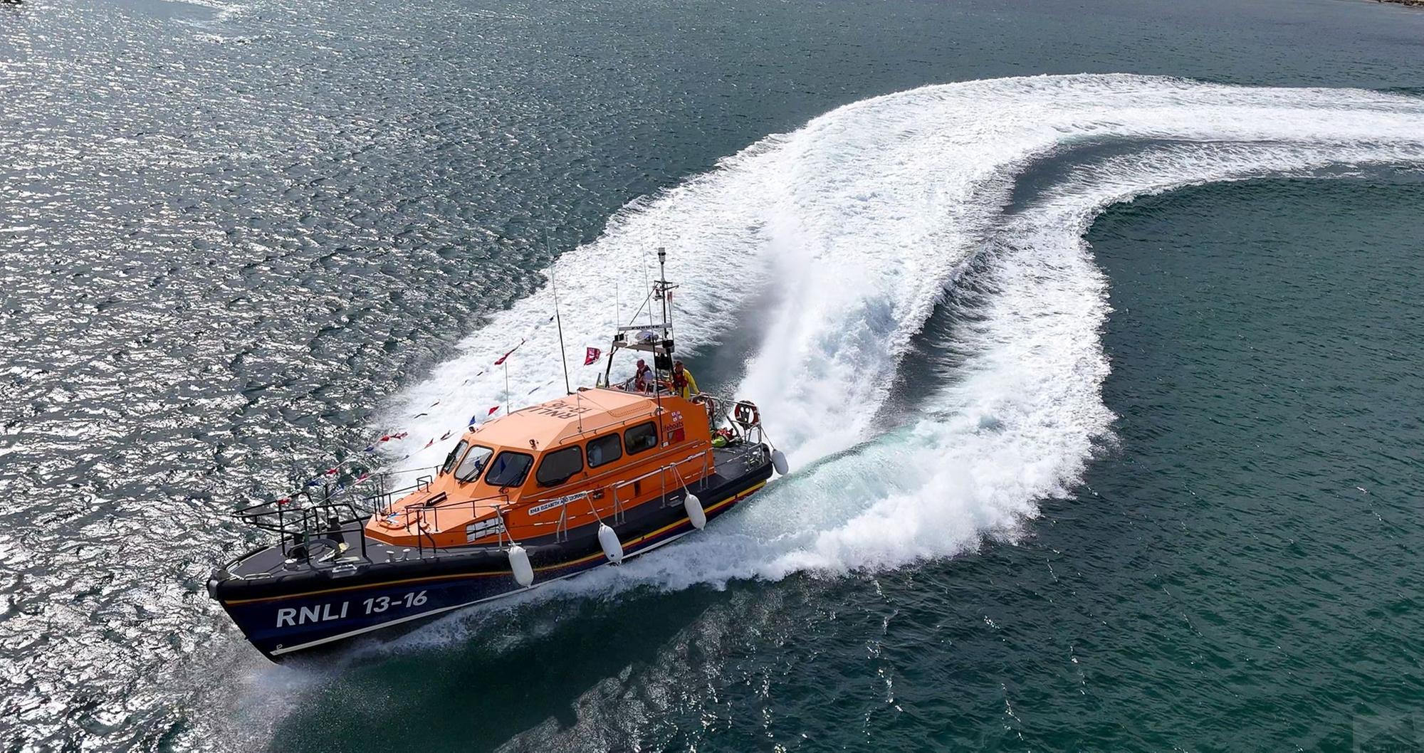 Man dies at sea off Northumberland coast as RNLI and Coastguard launch ...