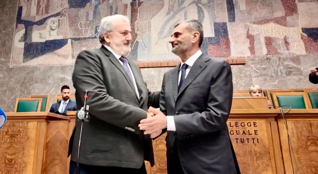 Emiliano consigliere della Presidenza, Decaro firma: «Lo ringrazio per ...