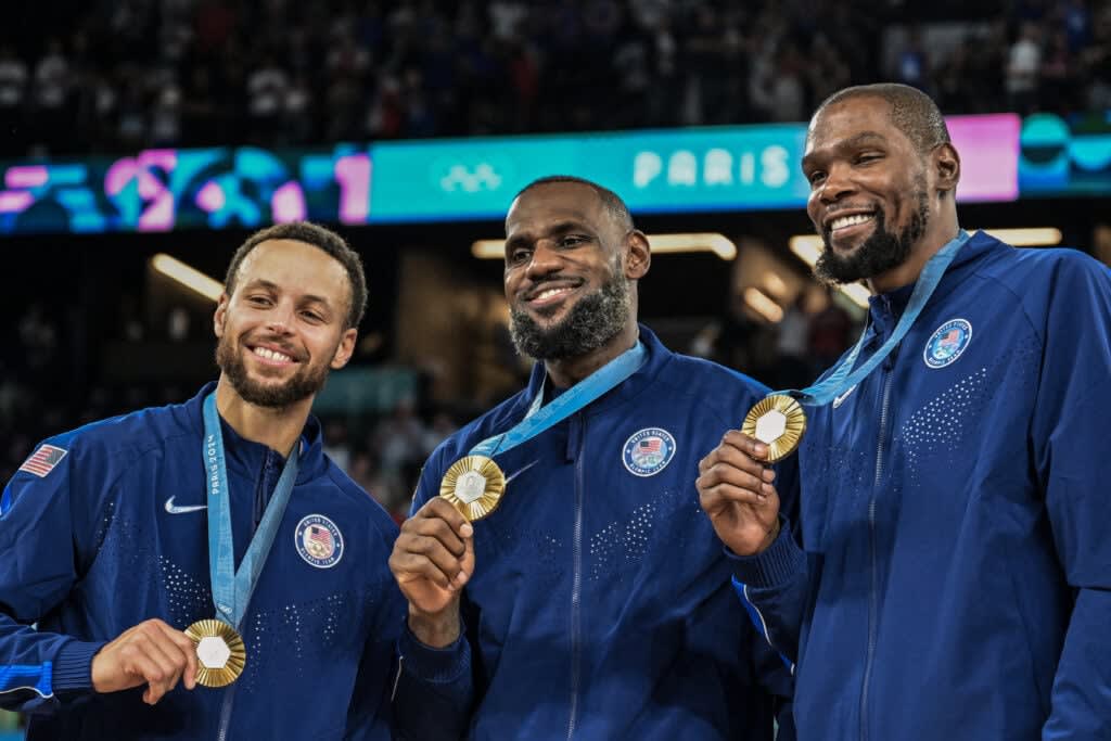 40 NBA stars made top 100 highest paid athletes list: LeBron, Curry ...