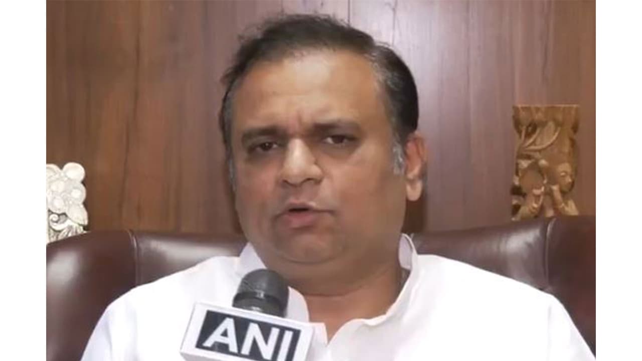 BMC polls: 'Mandate for development,' says speaker as BJP-Sena leads