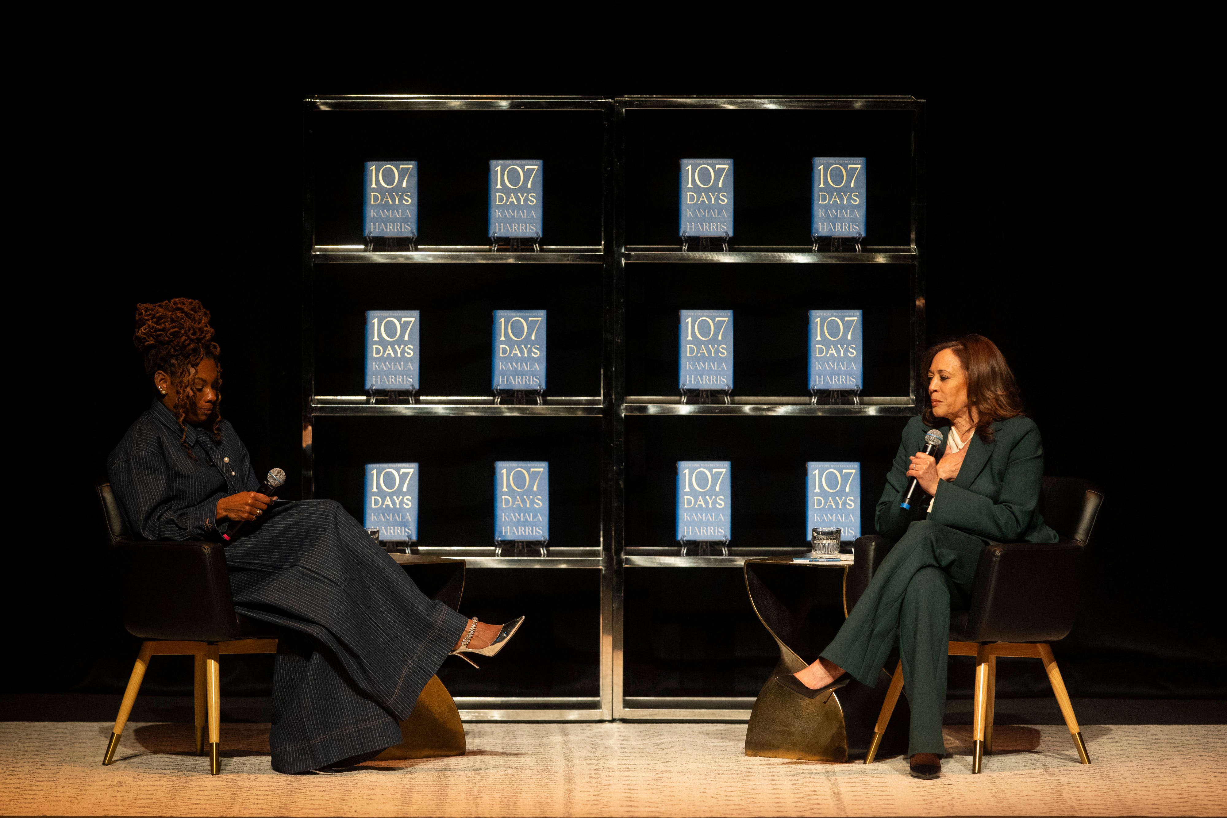 Kamala Harris welcomed to Memphis for stop on '107 Days' book tour