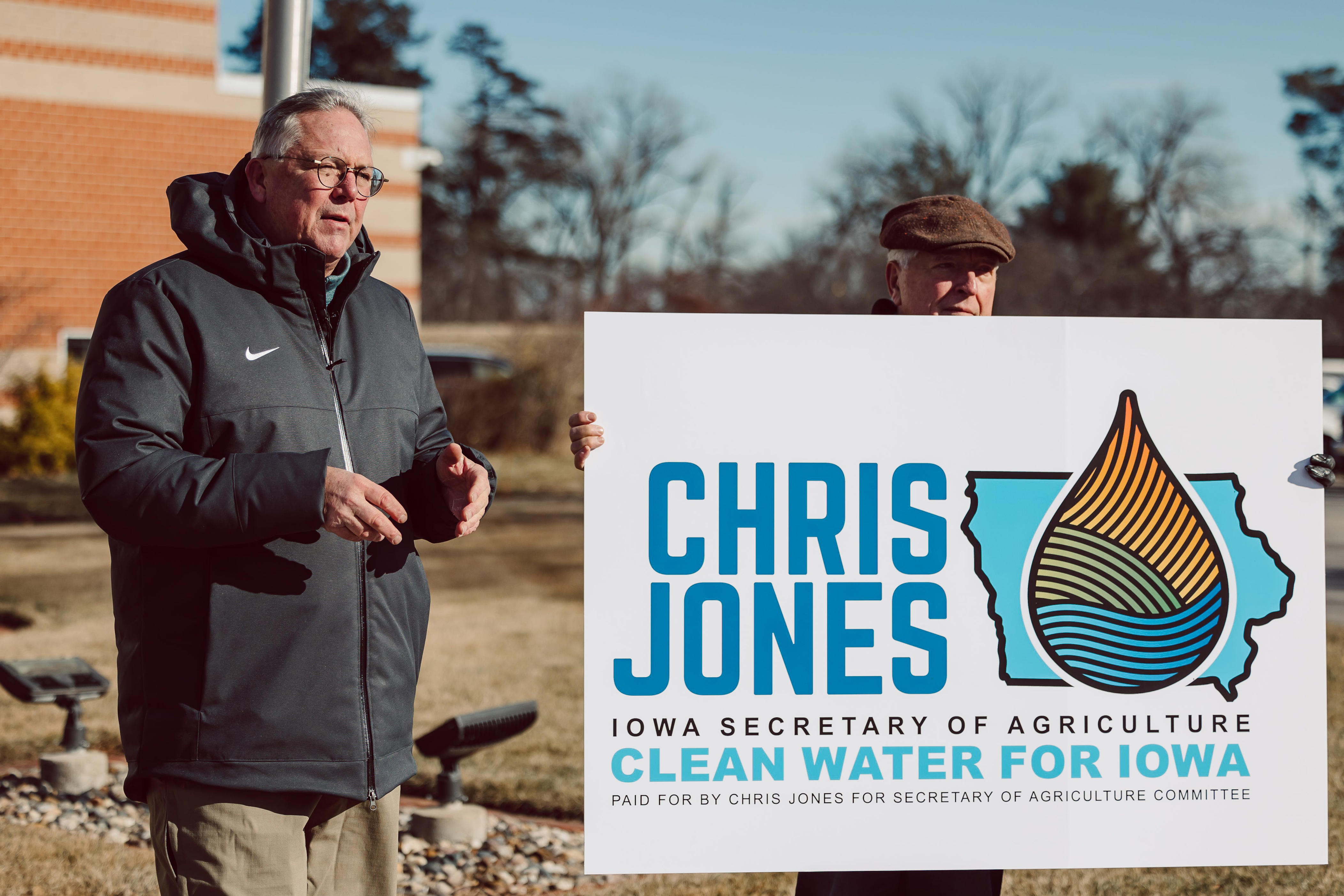 Launching Iowa ag secretary bid, Jones challenges ethanol