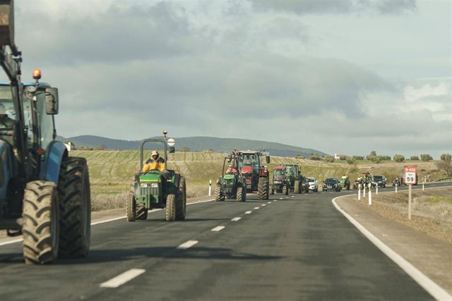 La Junta de Extremadura se sitúa con el campo frente al acuerdo con ...