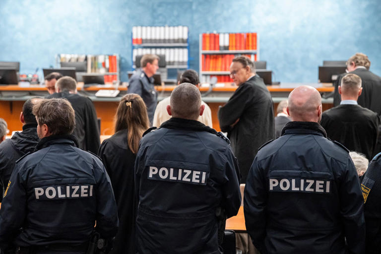 Illegale Dieselgeschäfte in Millionenhöhe – Prozessauftakt