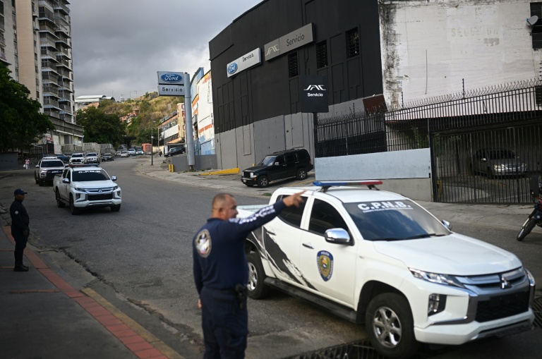 Venezuela lässt drei inhaftierte Deutsche frei - Wadephul würdigt dies ...