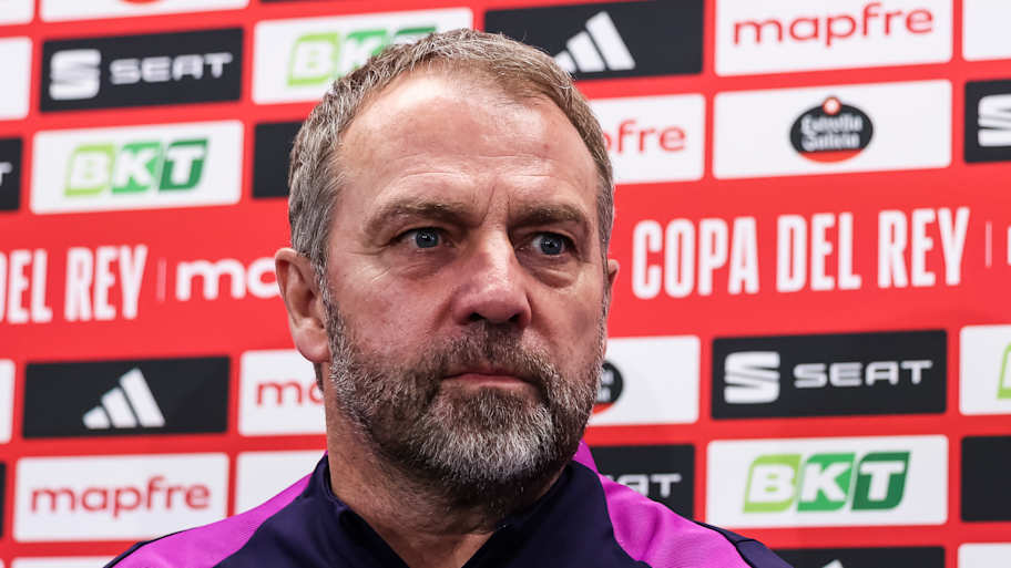 FC Barcelone : La grande promesse tenue par Hansi Flick après la ...