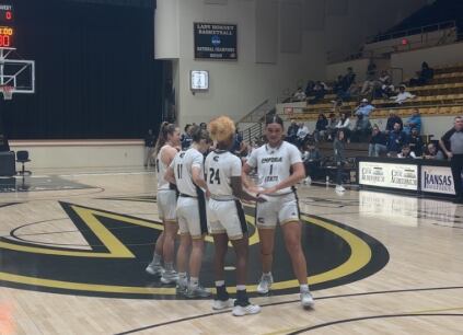 Washburn basketball teams sweep second-straight Turnpike Tussle