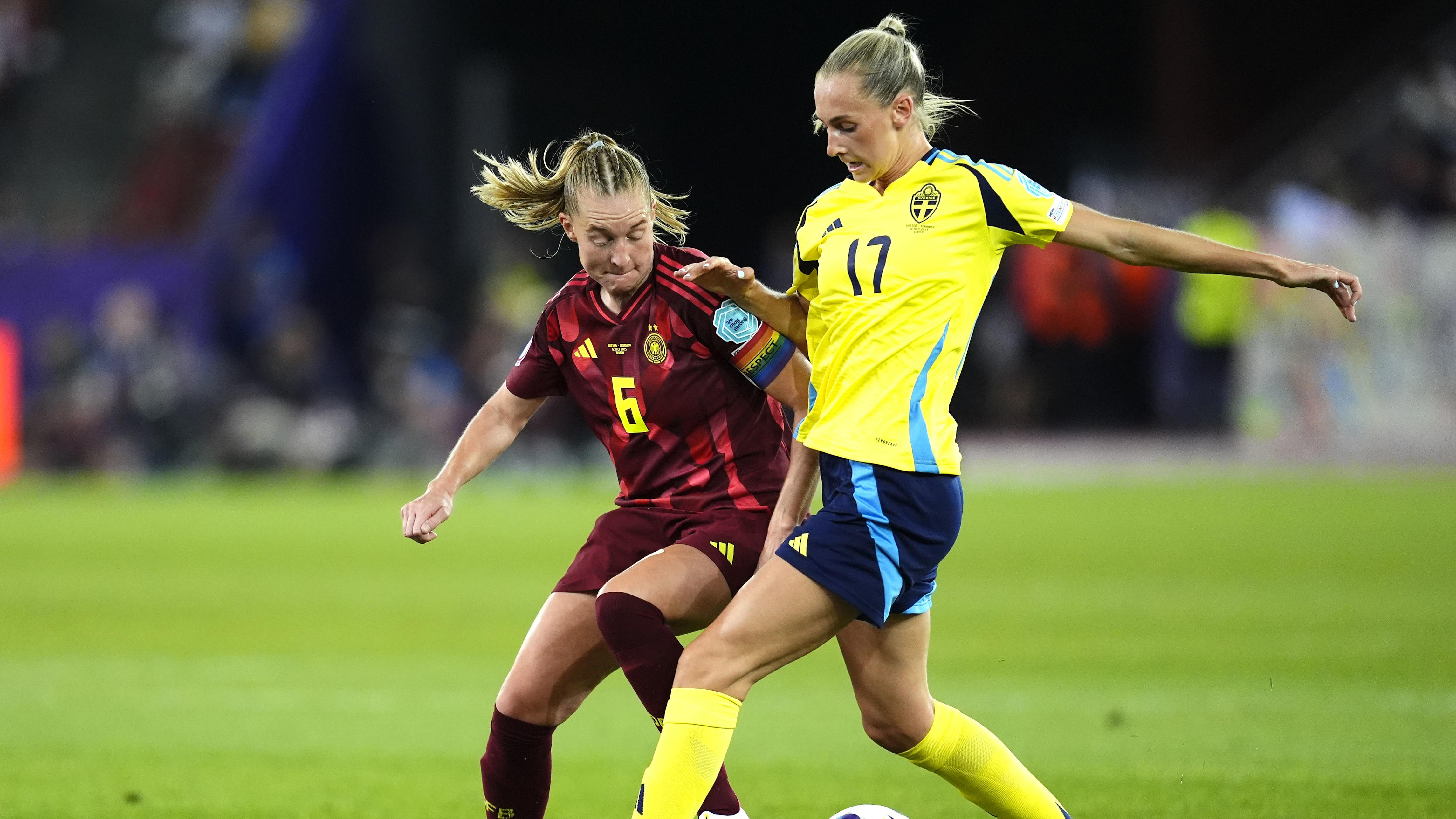 Sweden forward Ellen Wangerheim signs for Man Utd on three-year deal