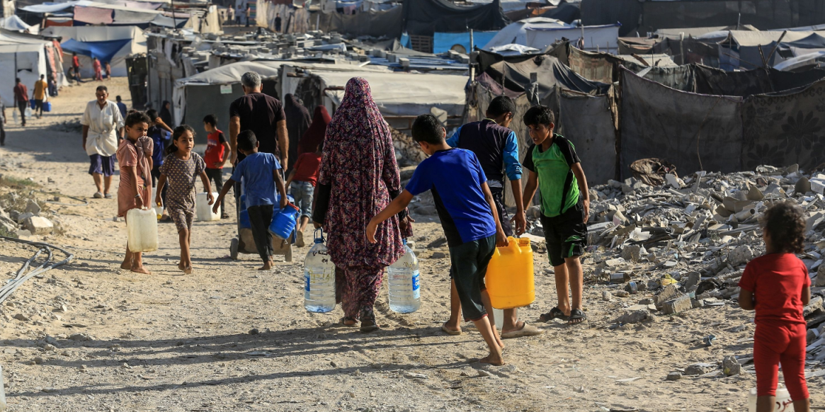 Satellite data shows yellow line pushed deeper into Gaza