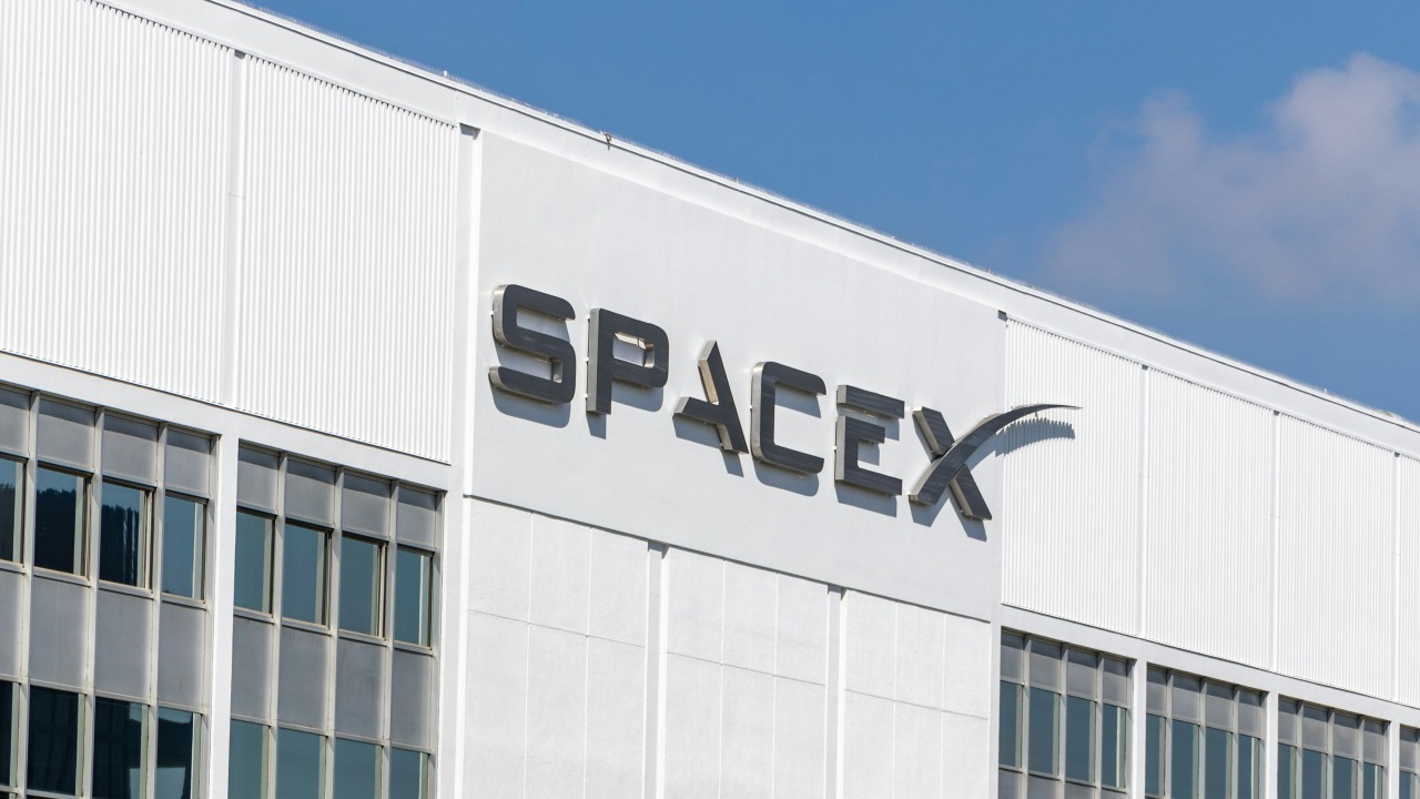 If SpaceX goes public in 2026, could its stock price actually explode?