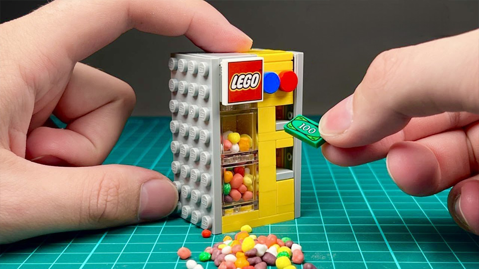 Lego vending machine that actually works