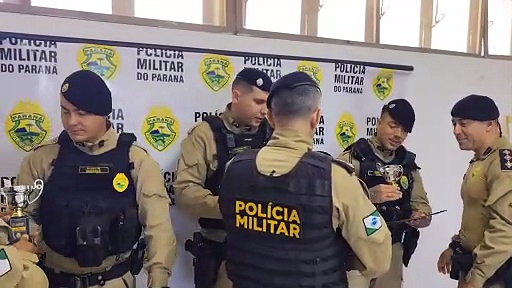 Café da manhã de honra: Policiais recebem prêmio por coragem em Cascavel