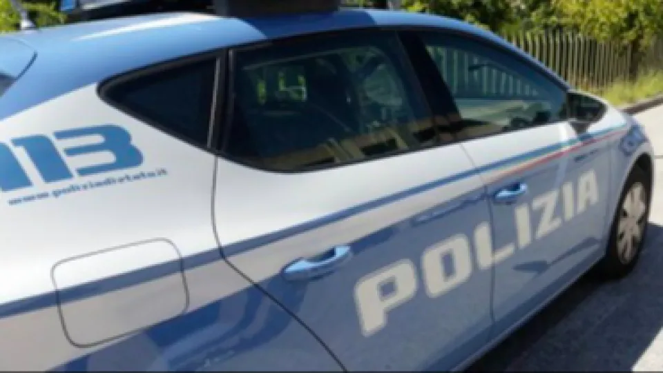 Spaccata all'ortofrutta. Autori fermati grazie a due poliziotti fuori ...