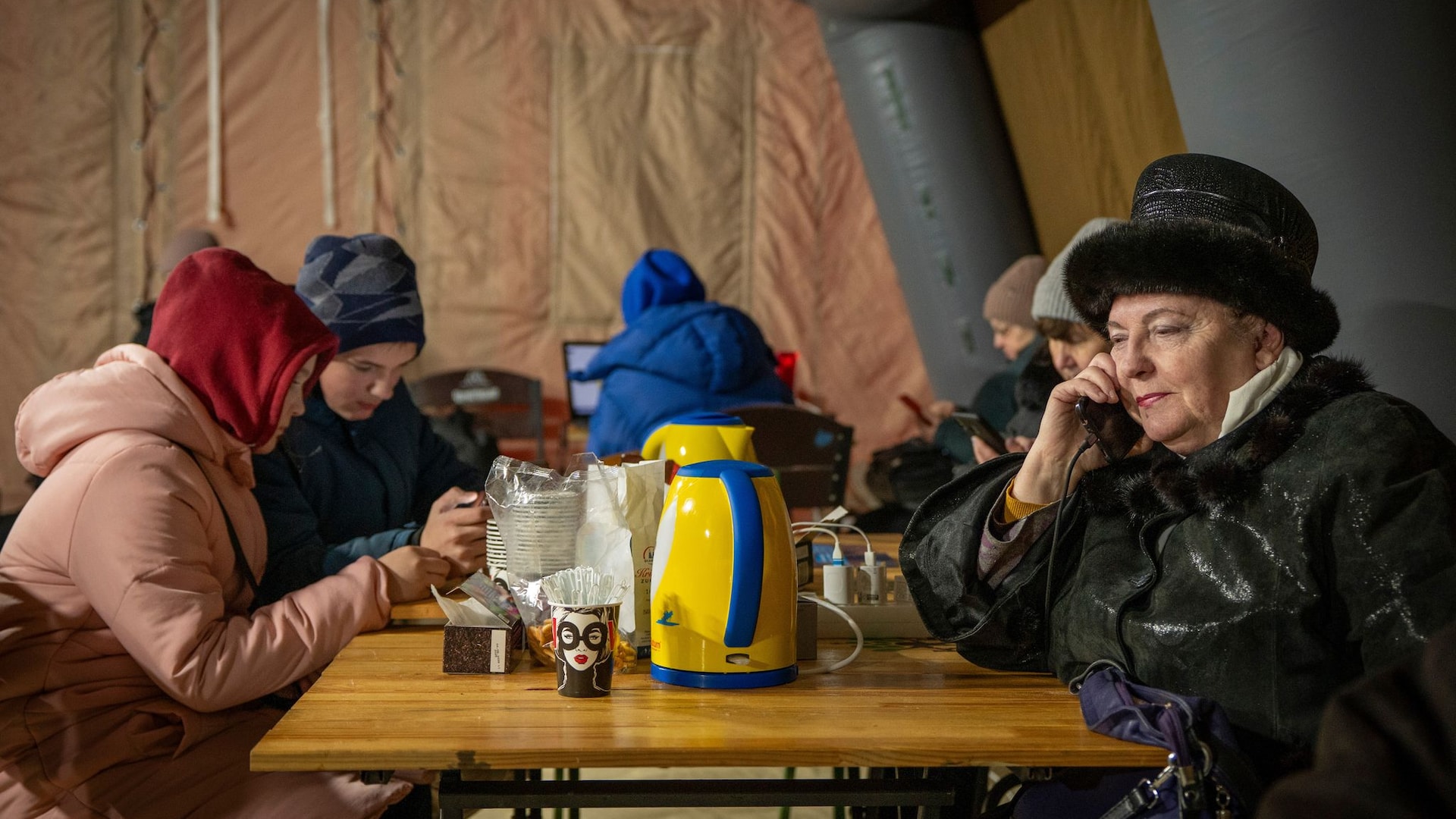 Härtester Winter seit Kriegsbeginn: Kiew steuert auf humanitäre ...