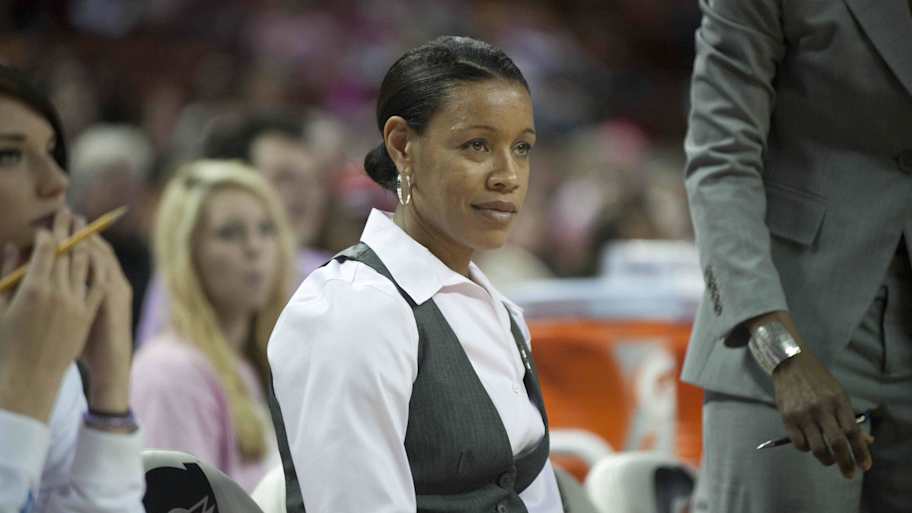 Examining Edwina Brown's season with the Mercury