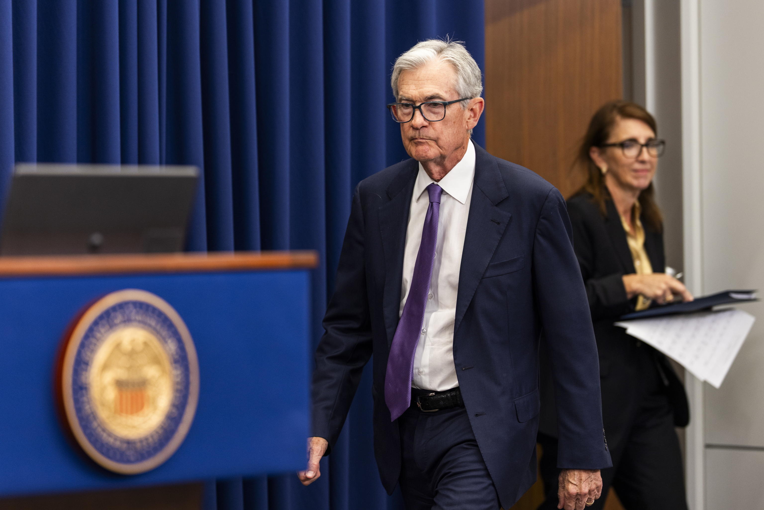 Powell valuta le prossime mosse, non chiaro se lascerà la Fed a maggio