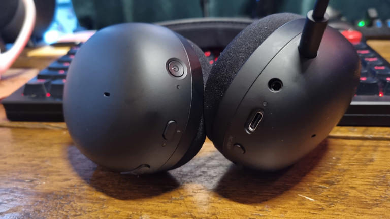 Sony has made a great ultra-lightweight wireless gaming headset, but ...