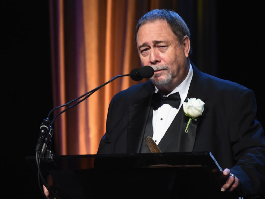 Hall of Fame music legend behind iconic country song dead at 78: RIP to ...