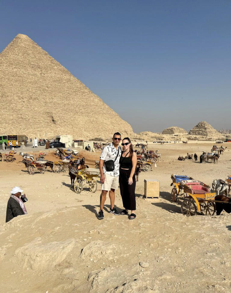 We ditched UK for Egypt and bought sea-view apartment with a pool for ...