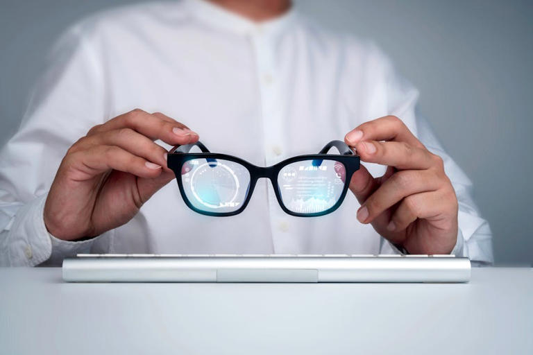 Will Google be third time lucky with new, AI-powered smart glasses?