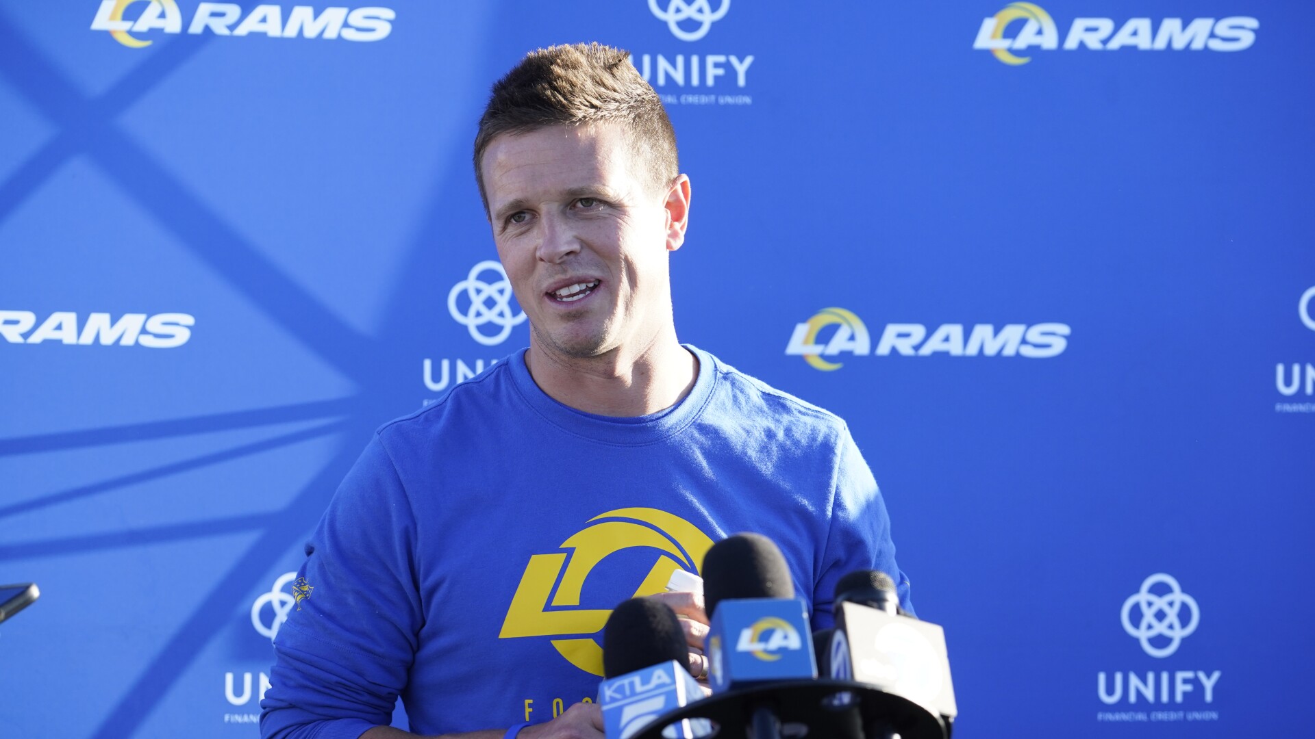 Cardinals, Raiders to interview Rams OC Mike LaFleur Friday