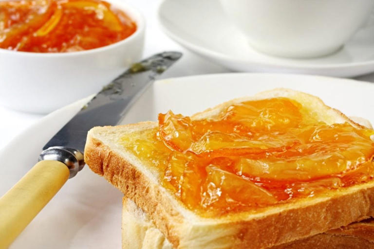 13 foods Queen Elizabeth loved most