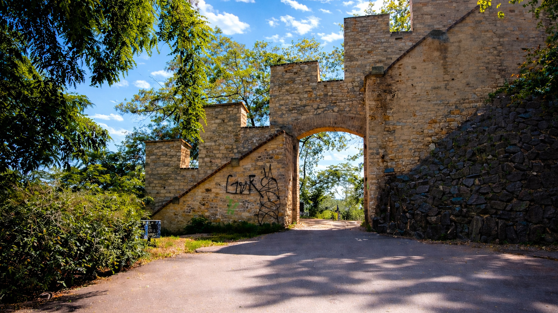 A relaxed walk inside Petrin Park, Prague
