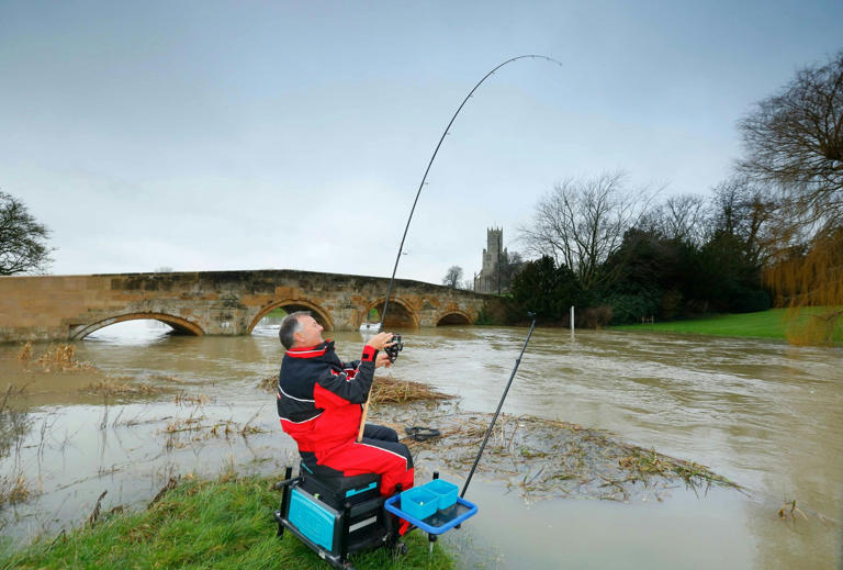 The best tips for winter barbel fishing