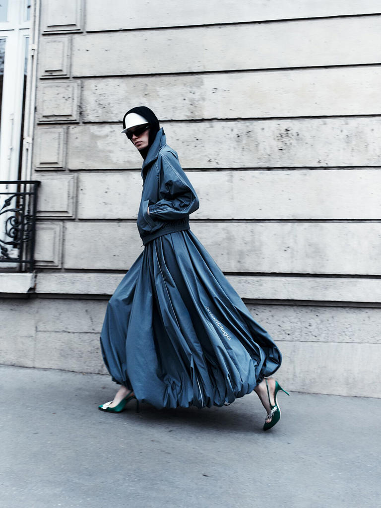 BAZAAR aime : le fall 2026 de Balenciaga, la campagne vénitienne de ...
