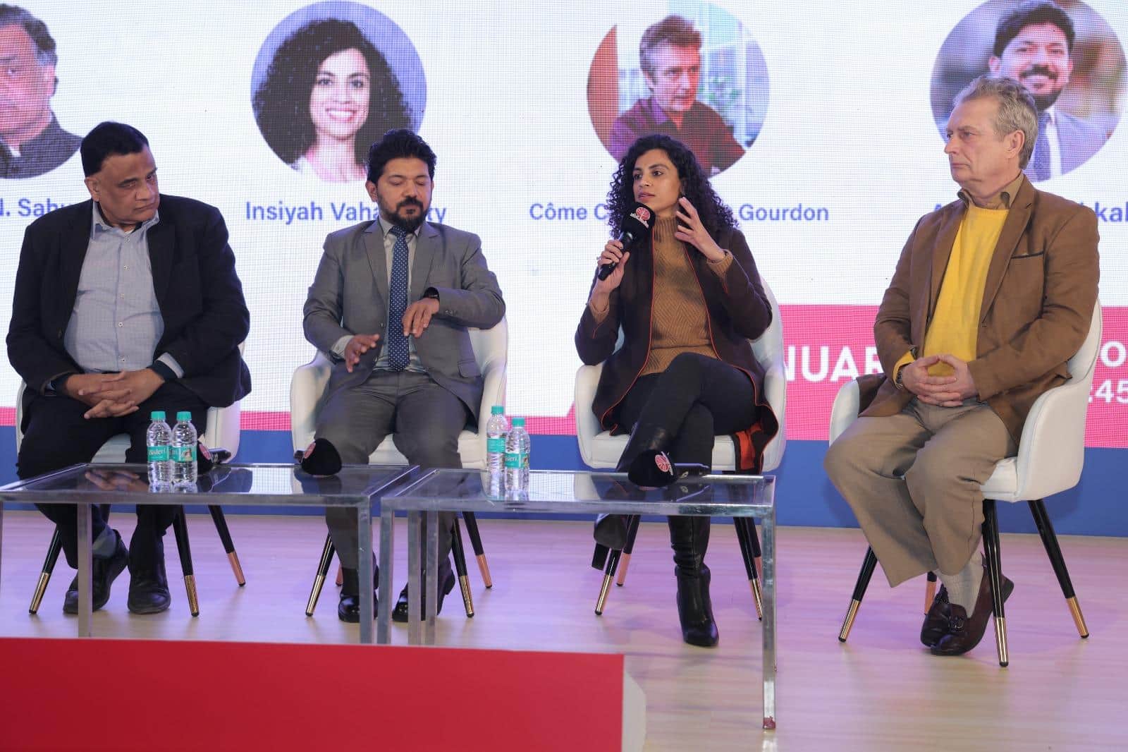 'Happy to see the Kindle generation reading': Navy chief speaks at ...