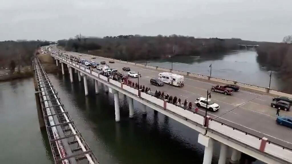 Breathtaking drone video captures monks’ 2,3000-mile peace walk through ...