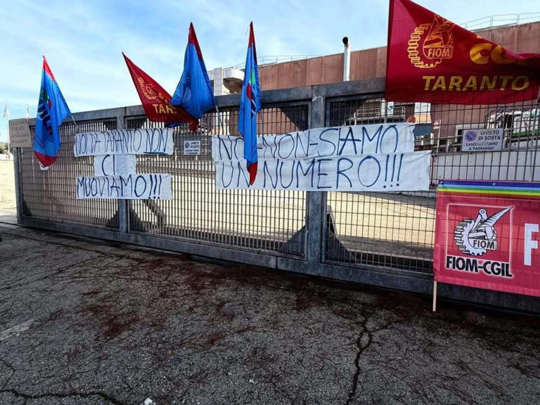 Vestas Italia, quarto giorno presidio a Taranto contro trasferimento a ...