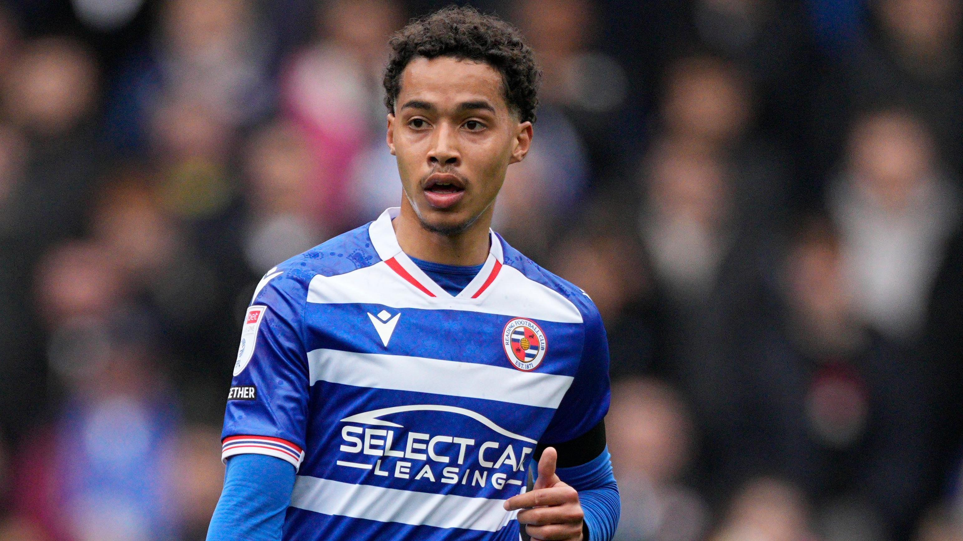 Reading's Elliott ruled out for season with injury