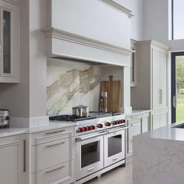 Move over, brass hardware – these 2 trendy metals will look better in a ...