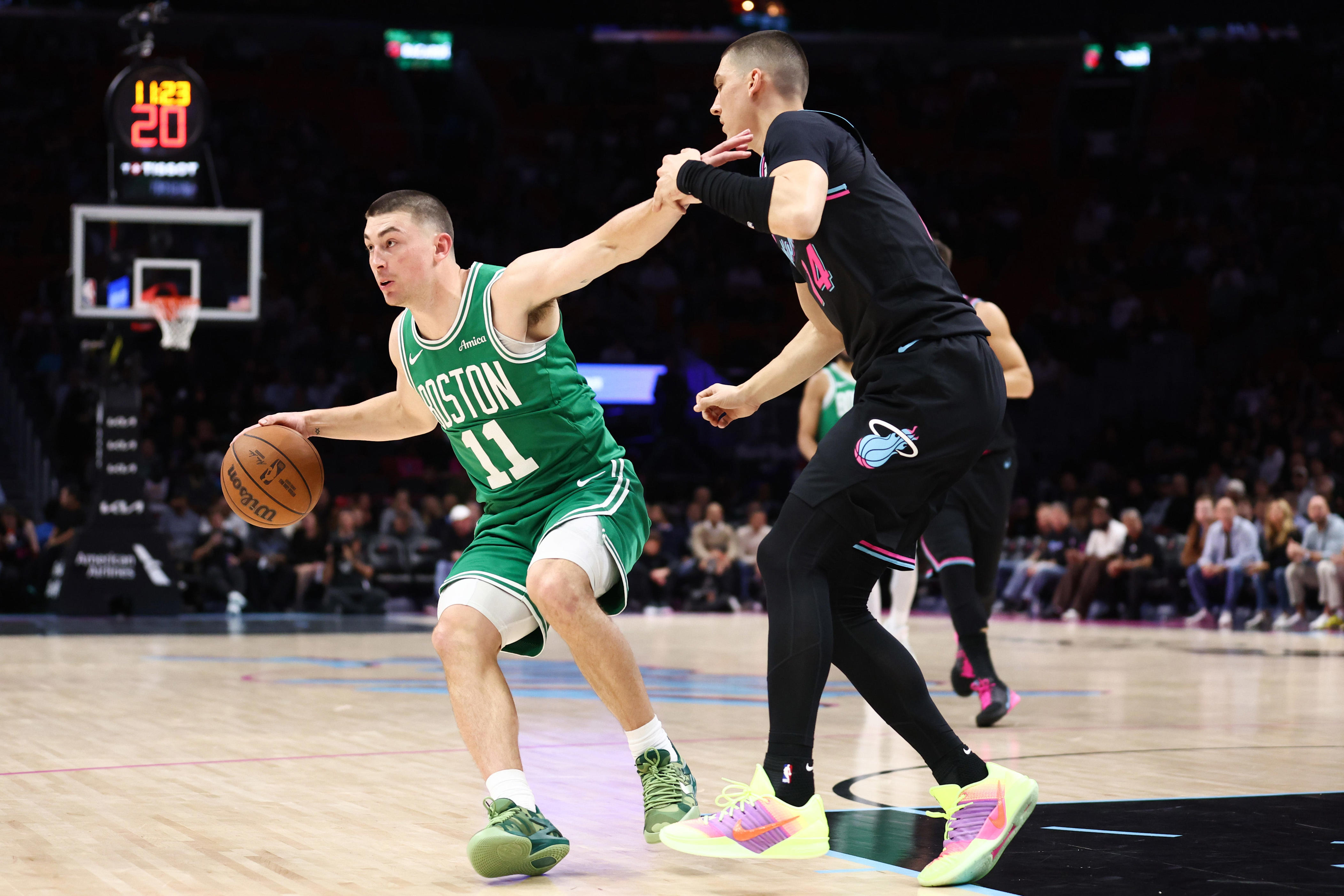 Boston Celtics survive red-hot early scoring by Heat, win 119-115 (PHOTOS)