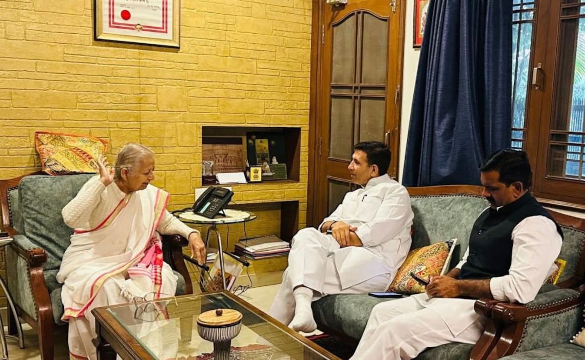 Rahul Gandhi to visit Indore amid contaminated water deaths, gets ...