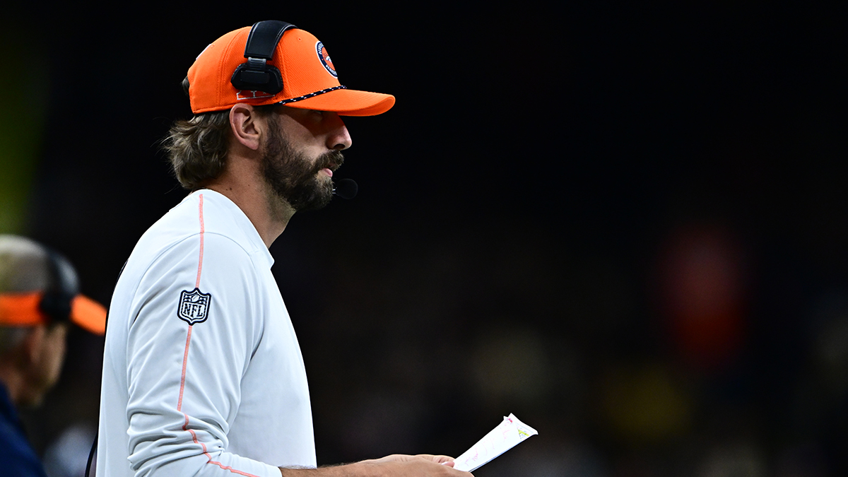 Insider expects Raiders to take big swing on 30-year-old head coach