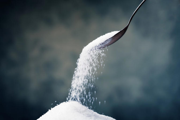 This sweetener tastes just like sugar — but has fewer calories and is ...