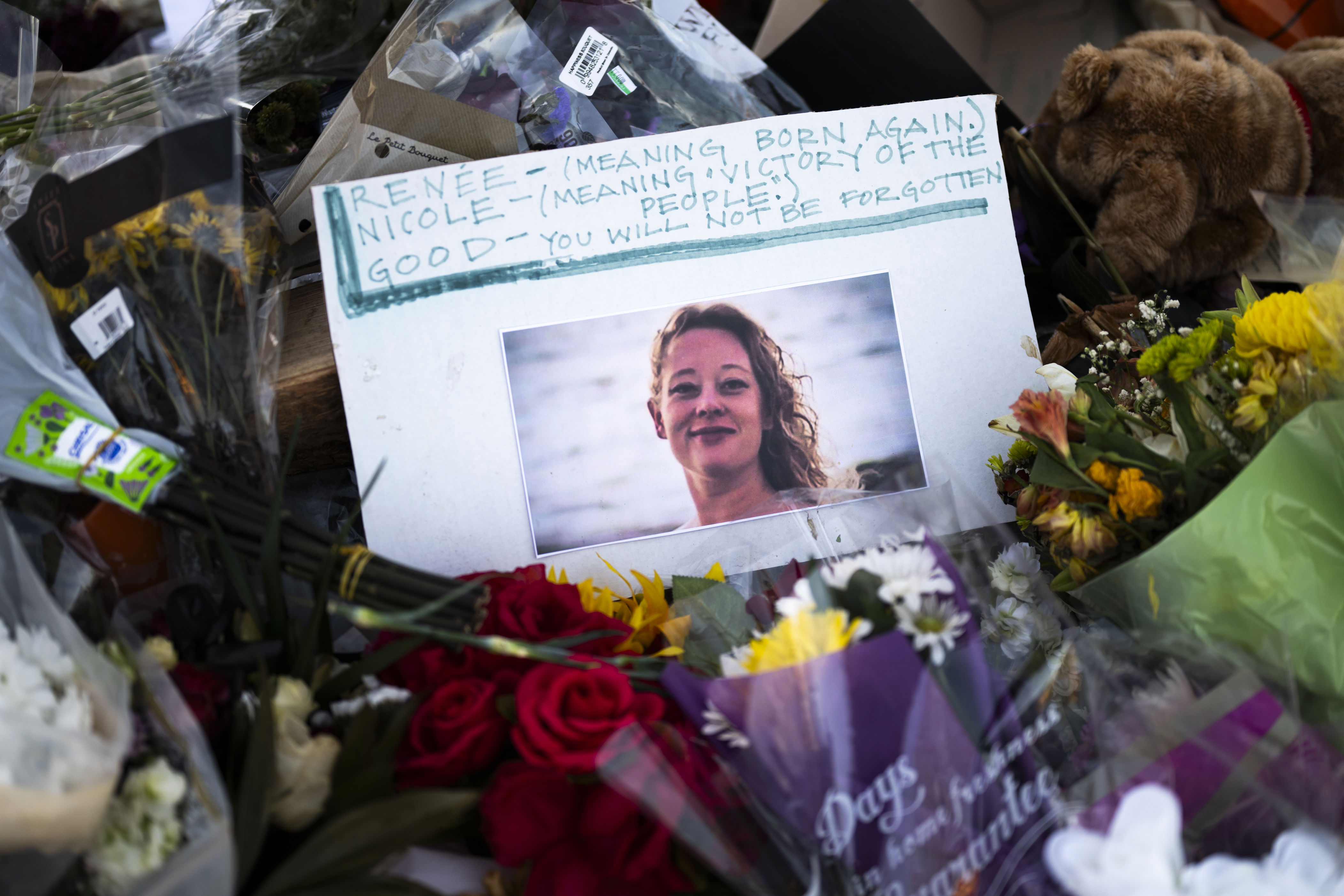 Renee Nicole Good had up to 4 gunshot wounds in fatal ICE shooting ...