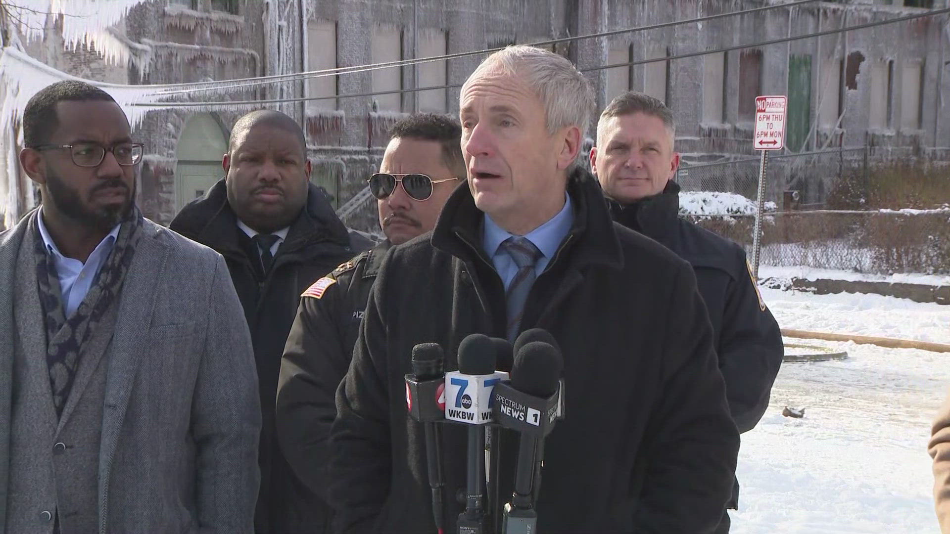 Mayor Ryan, Fire Commissioner Pizarro provides update on Emslie St. fire