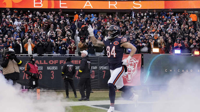 Colston Loveland’s role looms large for Bears vs. Rams in divisional round