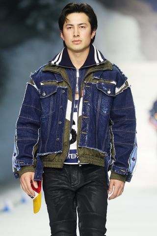 “Heated Rivalry” star Hudson Williams makes runway debut flaunting his ...