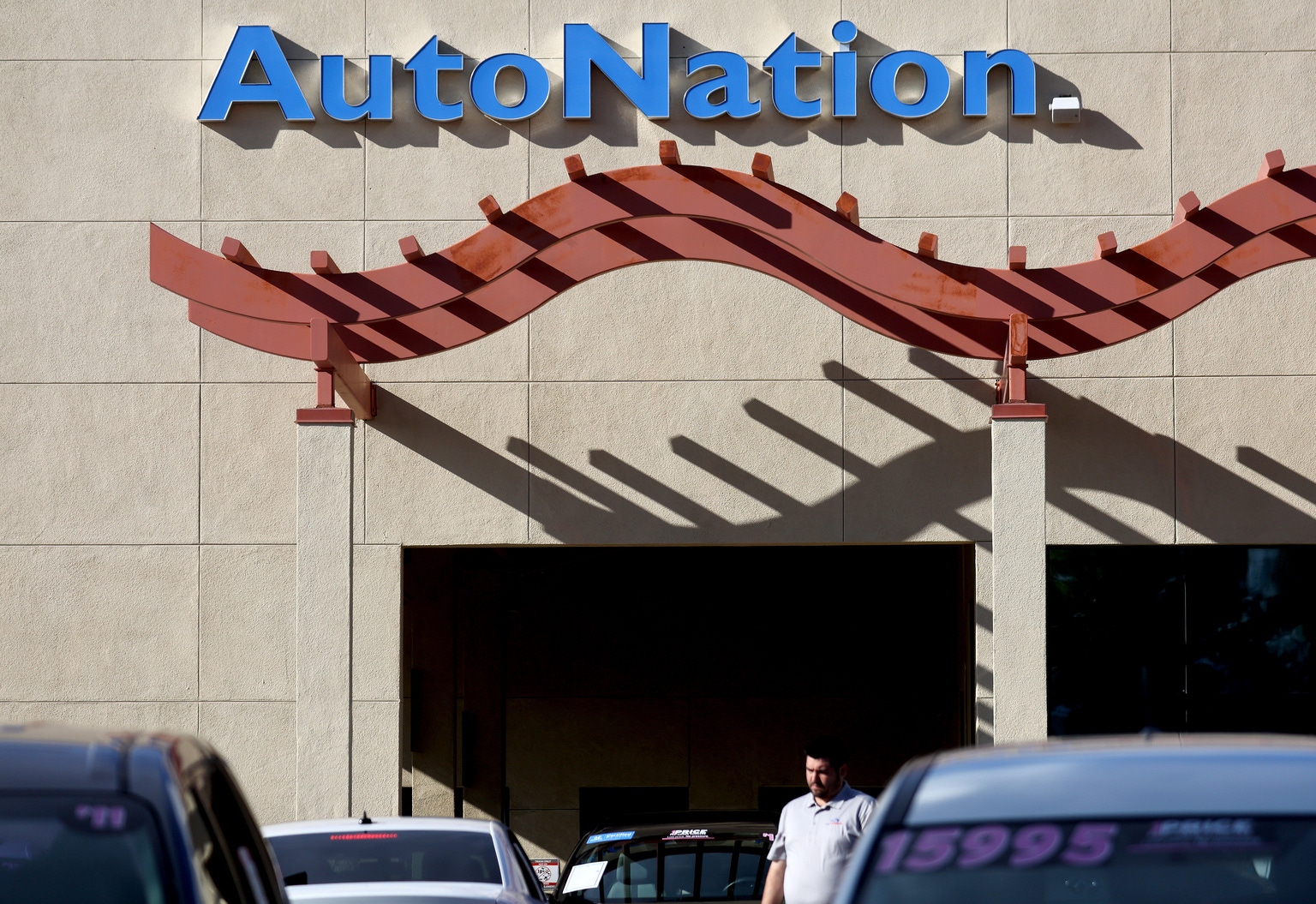 JP Morgan turns bullish on AutoNation for its brand strategy, long-term ...