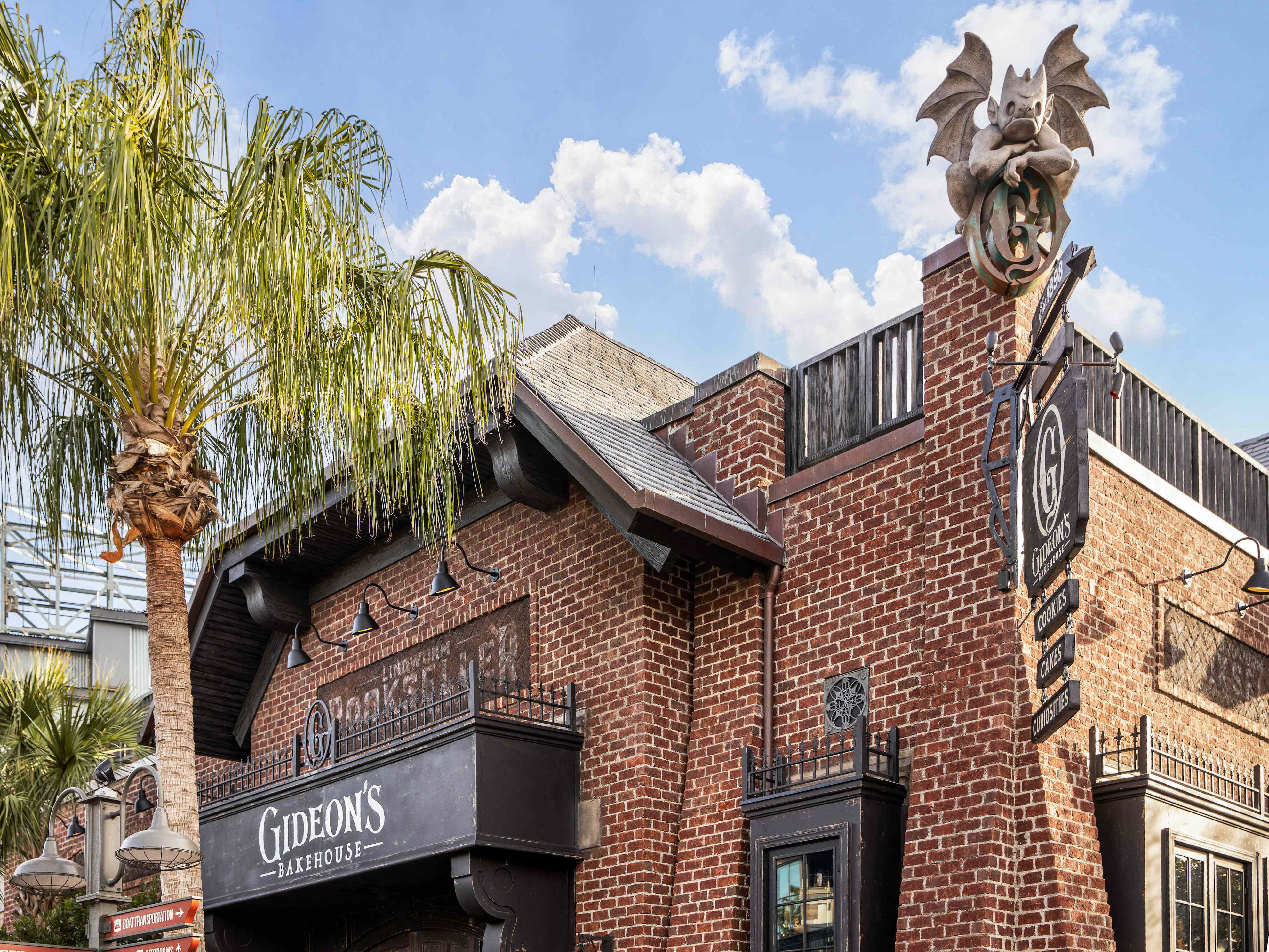 Disney World’s most famous cookie spot is getting a new sister bakery