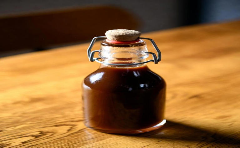 The Four-Ingredient Grandmama Dressing Thats Stealing the Show at Every ...