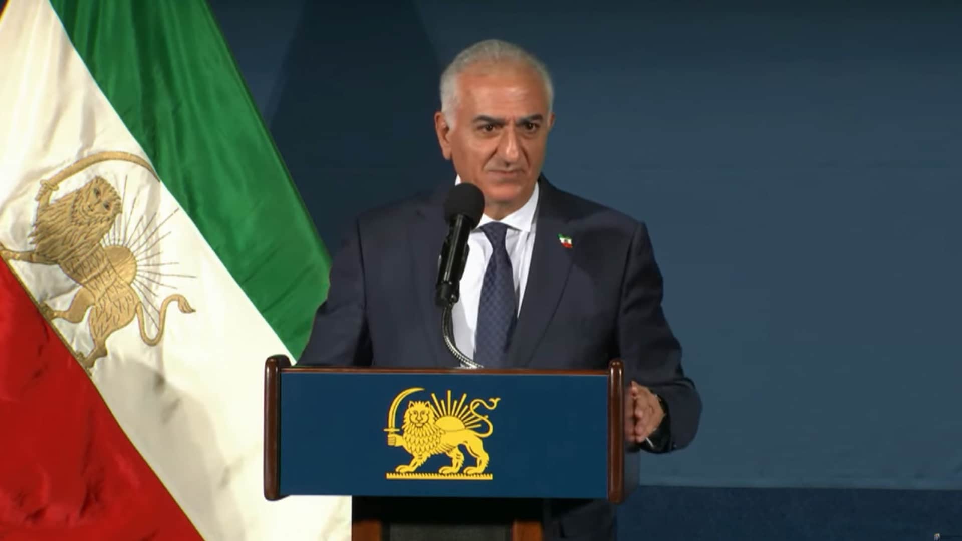 Iran crown prince urges world to act against Islamic regime