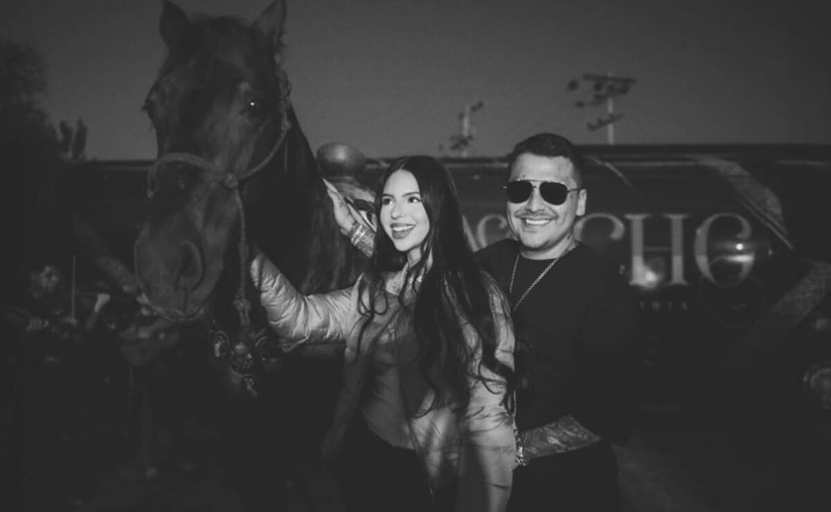 Christian Nodal y el lujoso brazalete que está inspirado en su esposa ...